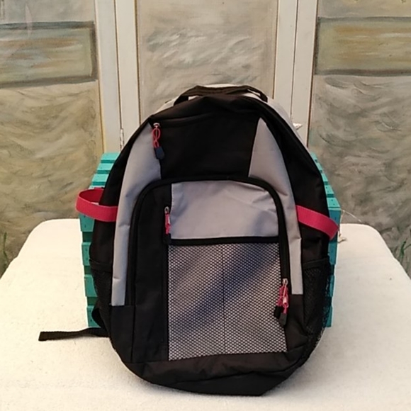 24/7 International | Accessories | 247 International Backpack | Poshmark